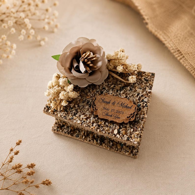 Personalized Boho Wedding Favor Box With Dried Flowers - Etsy