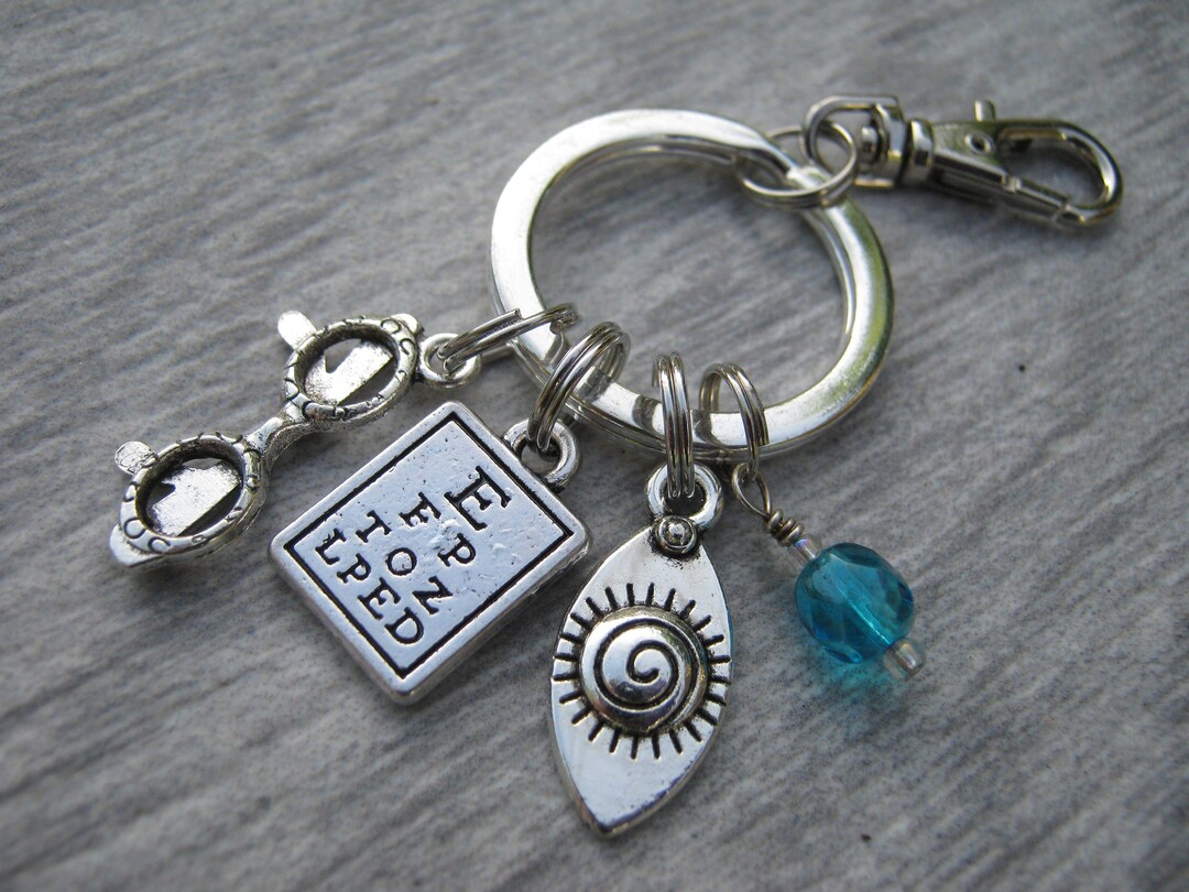 Optician Keychain, Eye Chart Zipper Pull, Eye Doctor Personalized ...