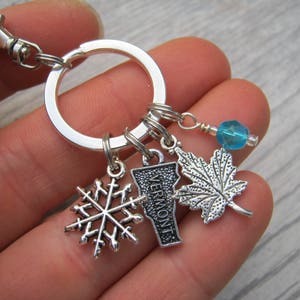 Personalized Vermont Keychain, US State Map Zipper Pull, Maple Leaf ...