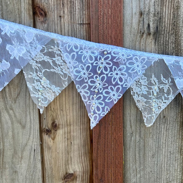 Lace Garland - Etsy