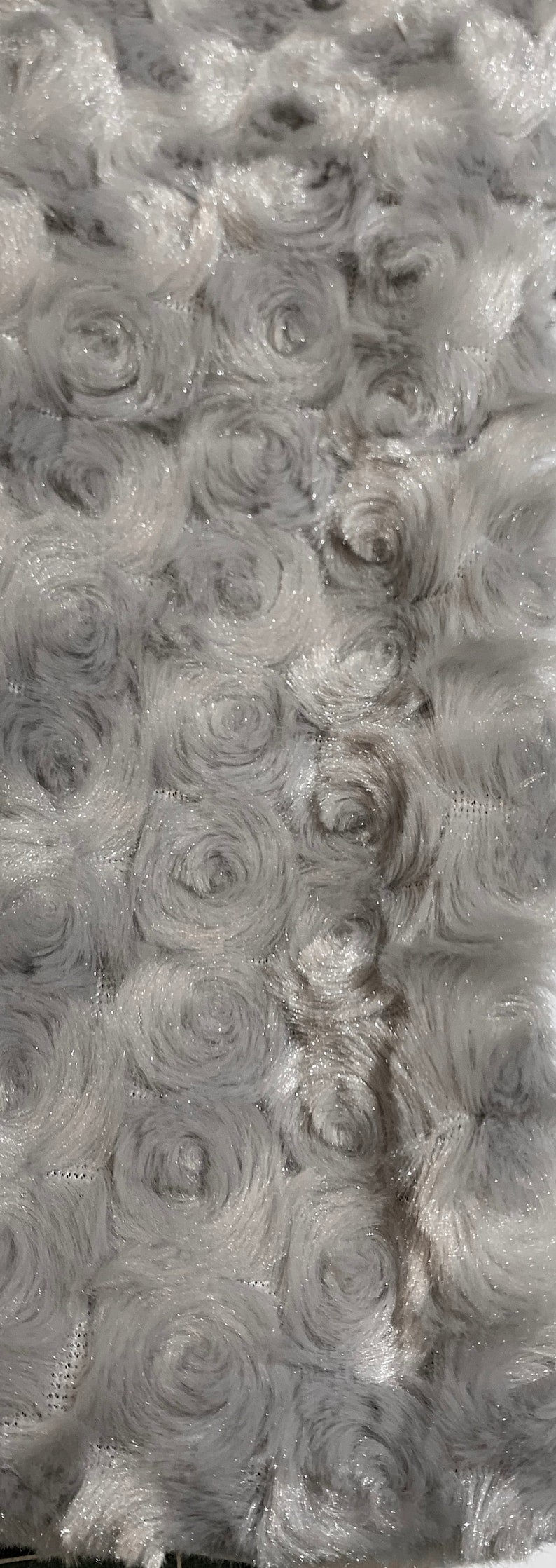 Cozy Swirl Faux Fur Pocket Scarf Will Keep You and Your Hands Warm Too ...