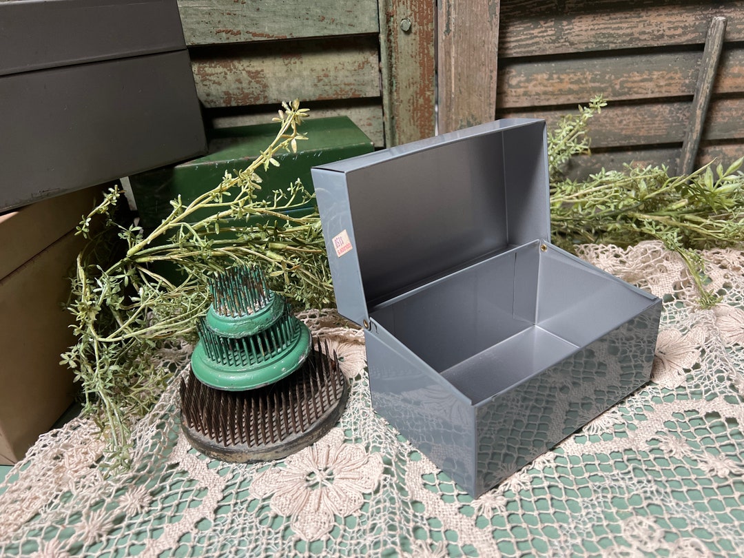 Vintage Grey Metal Index Card Box 3 1/2 X 5 - Etsy