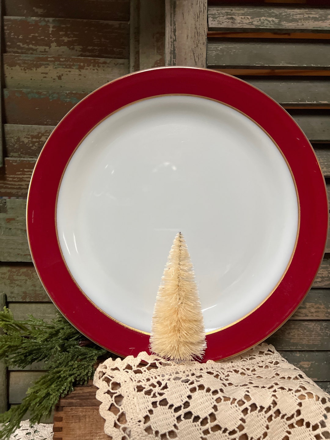 Pyrex Red Band Gold 1950s 12 Chop Plate Vintage 1950s - Etsy