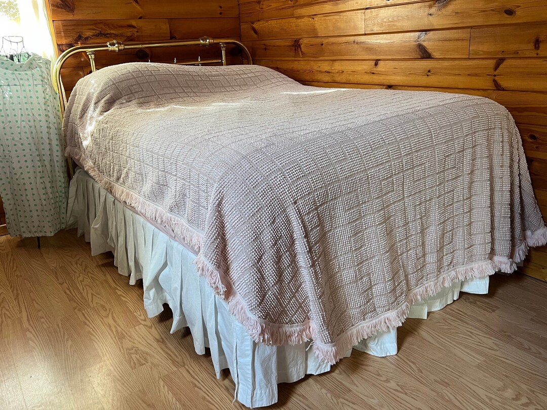 MCM Morgan Jones Chenille Bedspread Twin Label 72”x106” Cottage ...