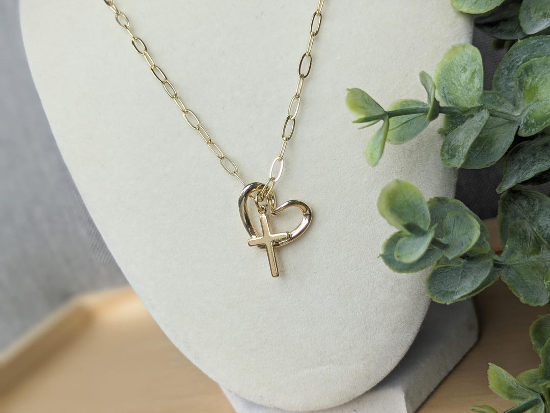 Chunky Gold Open Heart & Cross Pendant Necklace– Faith Hope Love Non ...