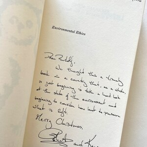 Ética ambiental: deberes y valores en el mundo natural por Holmes ...