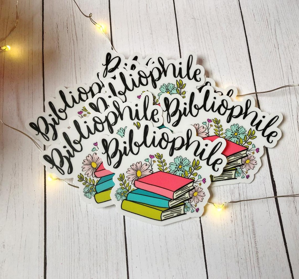 Bibliophile Book Stack Vinyl Sticker Bookish Vinyl Decal - Etsy