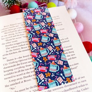 Cozy up With a Good Book Hot Cocoa Bookmark - Christmas Bookmark ...