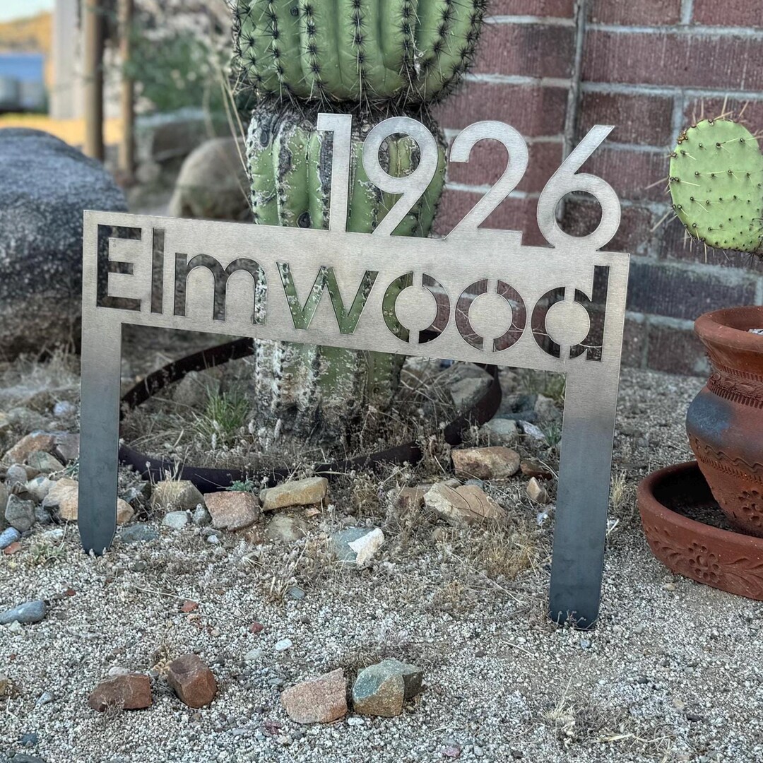 Modern Metal House Number Yard Sign | Modern House Numbers With Street ...