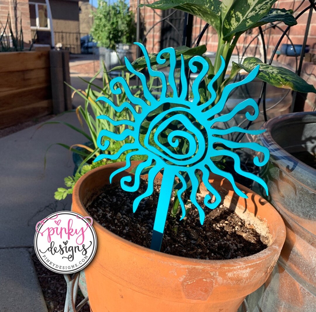 Wacky Sun Metal Stake Sign | Plant Stake for Your Garden | Garden Decor ...