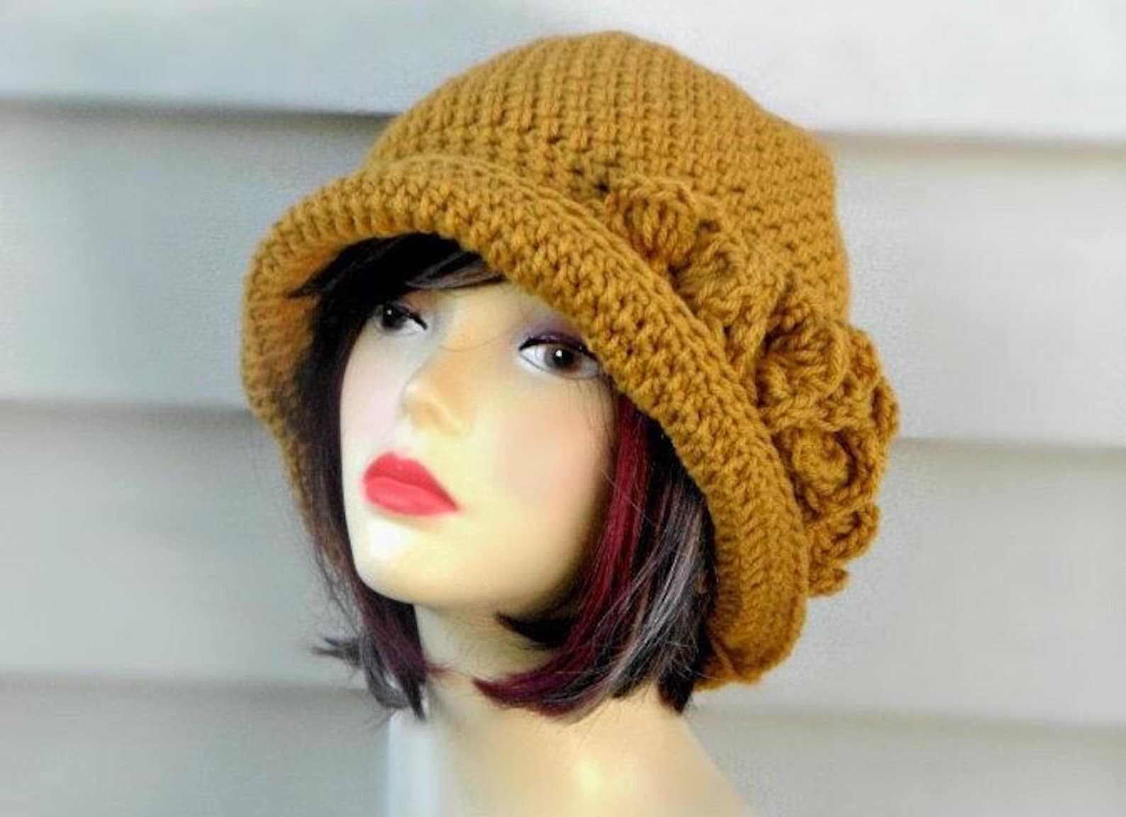 Crochet Flapper Hat With Flowers: Women's Winter Accessory - Etsy