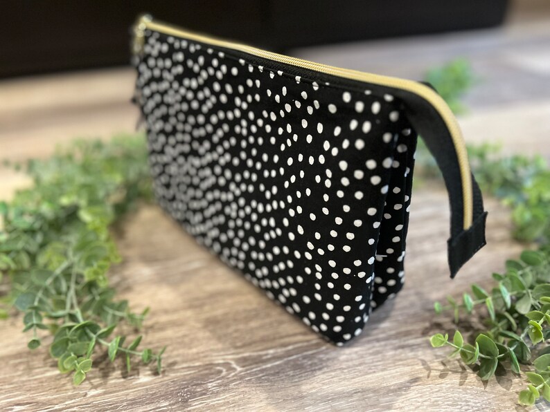 Large Divided Zipper Pouch, Makeup Bag, Project Bag - Etsy