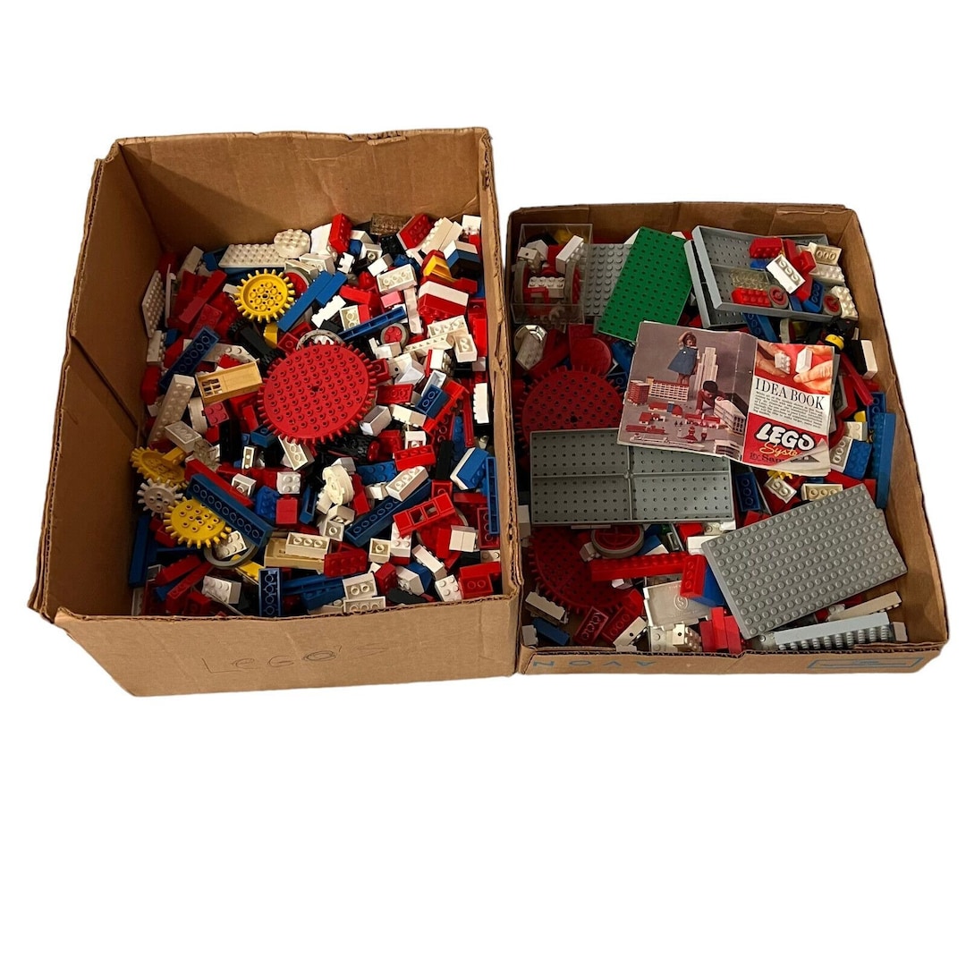 Lego System Samsonite Large Lot of Vintage 1960s Bricks Idea Book 10 ...