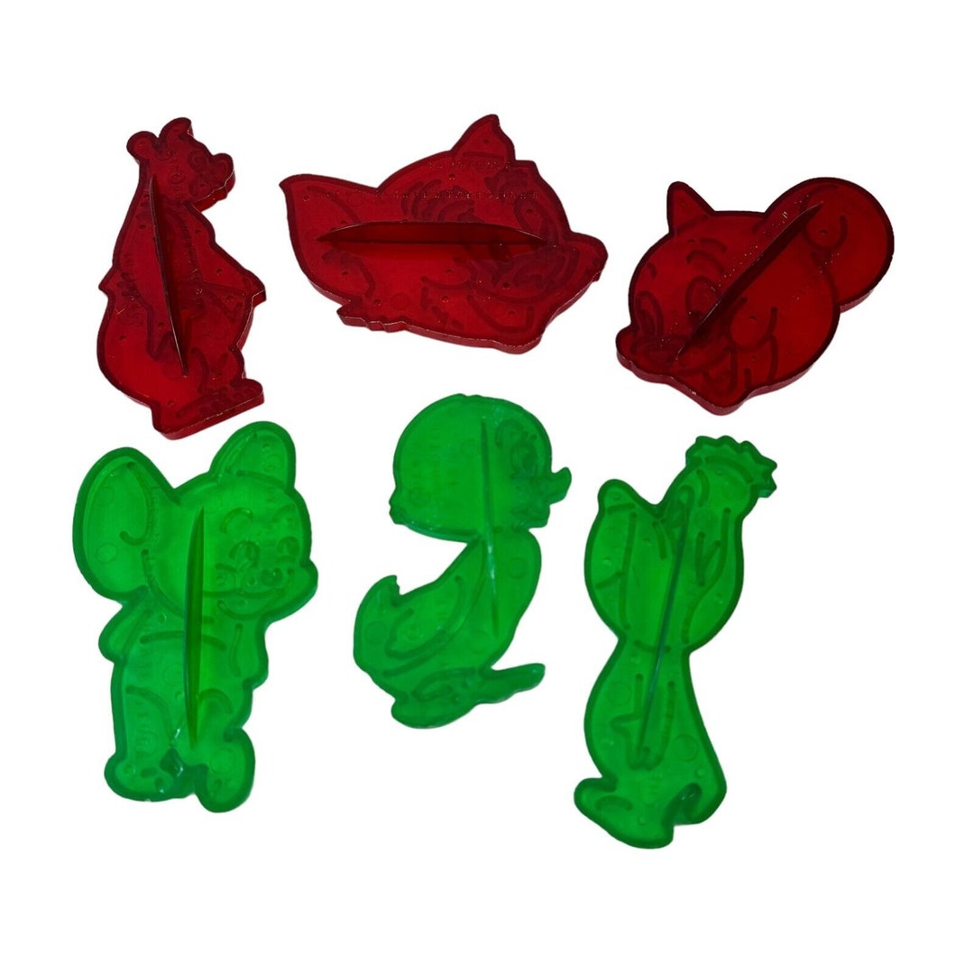 Loews Red Green Plastic Cartoon Cookie Cutters Tom Jerry Droopy Dog ...