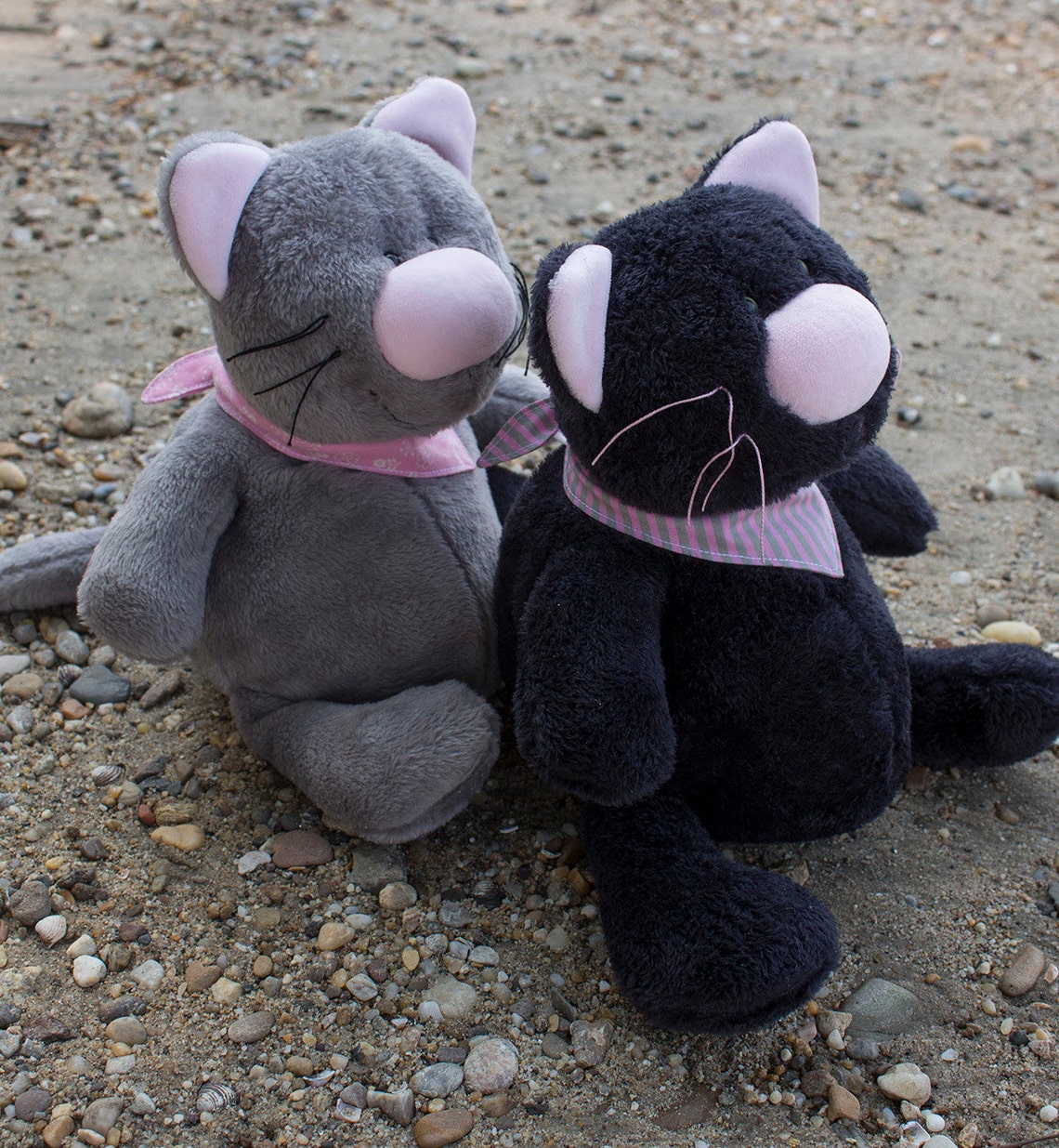 Fat Kitty Cat Sewing Pattern and Tutorial Style Sewing Instruction ...