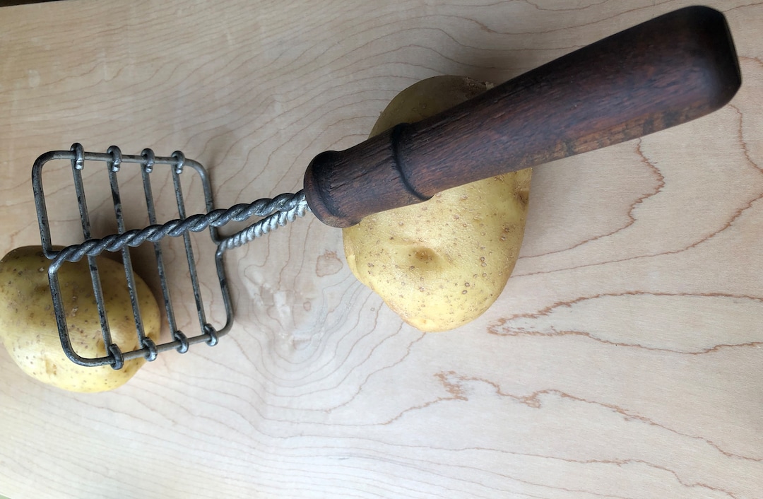 Antique Rare 1900's Twisted Wire Potato Masher or Squash, Vegetables ...