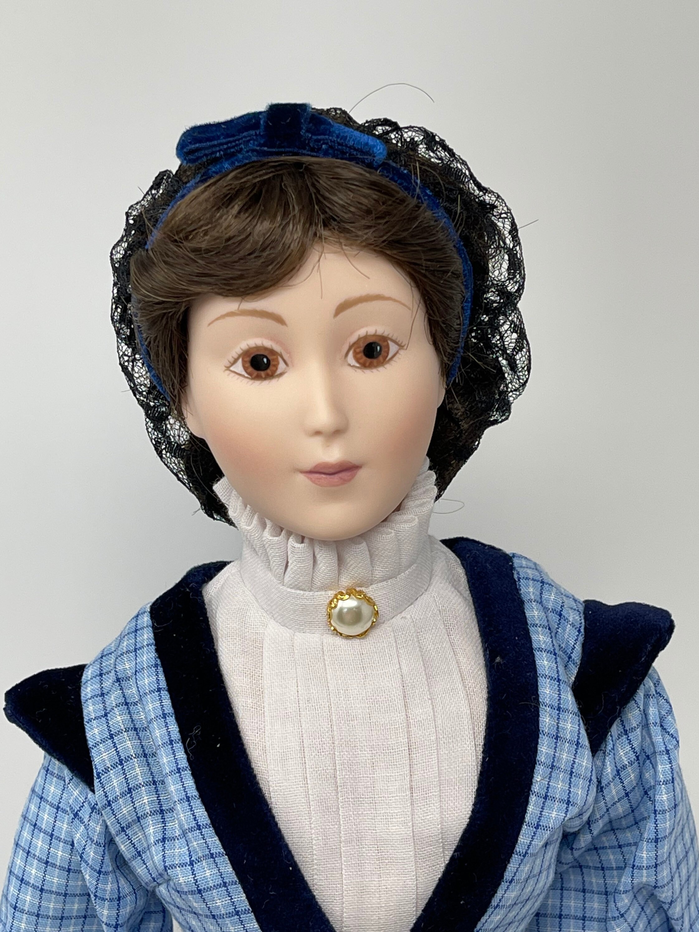 Franklin Heirloom Dolls Antique Porcelain Doll. - Etsy