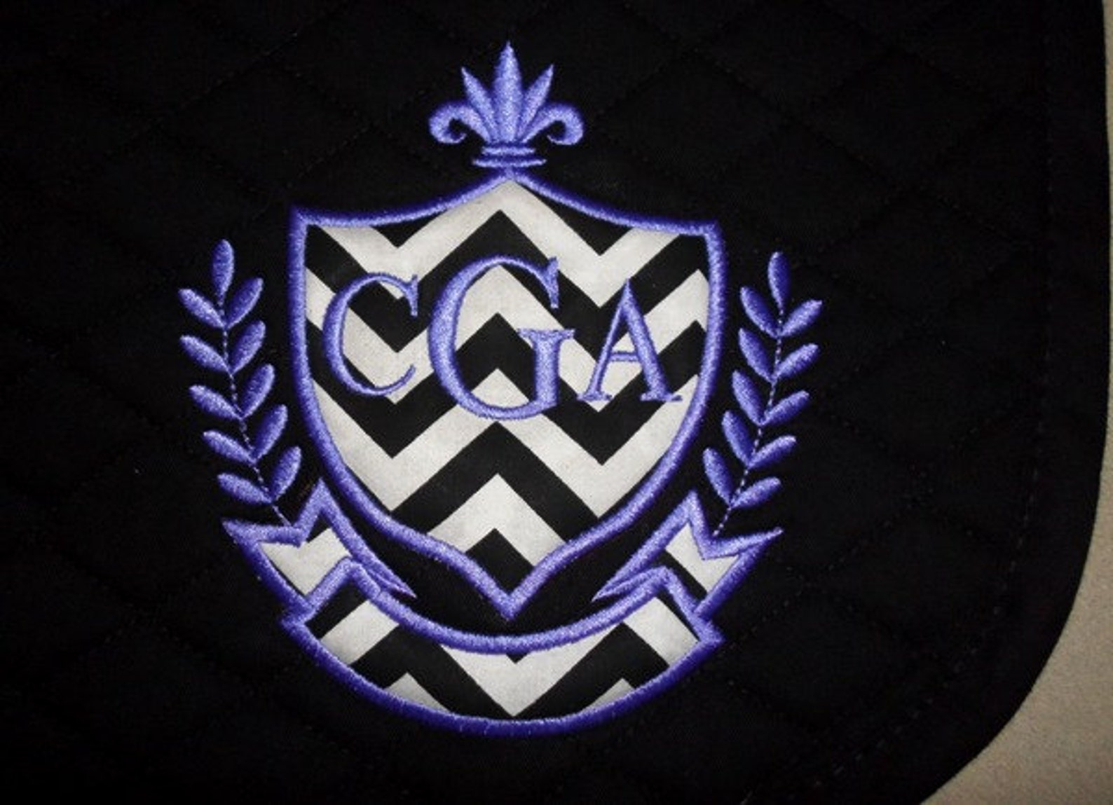 Custom Applique Monogrammed Crest Saddle Pad - Etsy