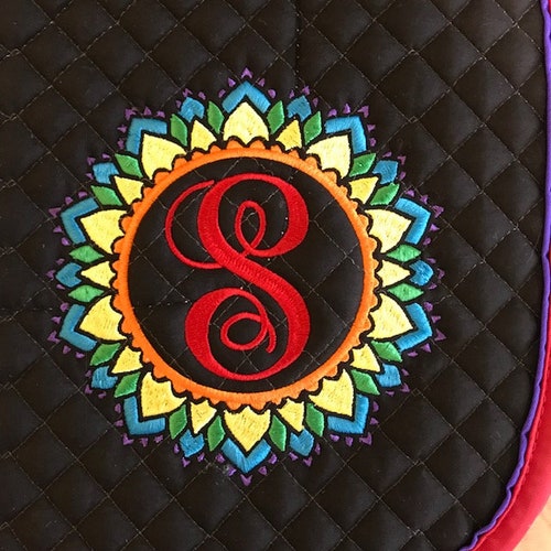 Custom English Embroidered Saddle Pad Jumping Horse Applique - Etsy Custom English Embroidered Saddle Pad Jumping Horse Applique - Etsy
