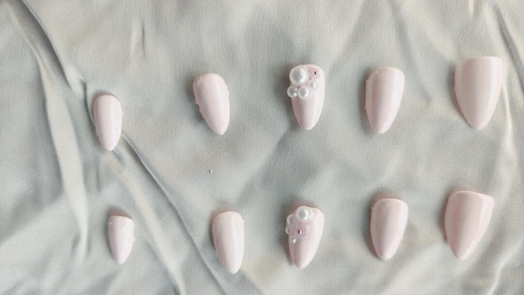 Handmade Spring Nails With Flower and Pearl Charms - Etsy