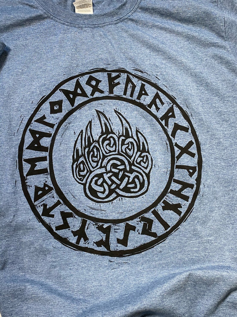 Bear Claw, Elder Futhark Rune Circle, HAND PRINTED T-SHIRT - Etsy