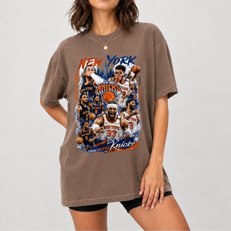 New York Knicks Basketball Player Collage Graphic Tee, Retro Fan ...