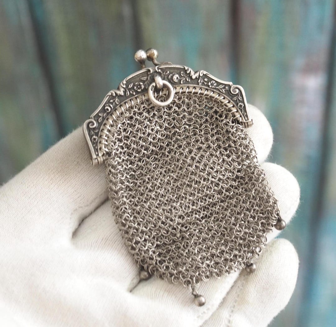 Antique Sterling Silver Chainmail Coin Purse – Ornate Floral Frame ...
