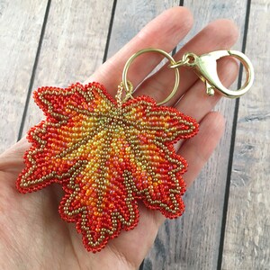 Autumn Leaf Keychain Fall Leaf Purse Charm September October - Etsy UK