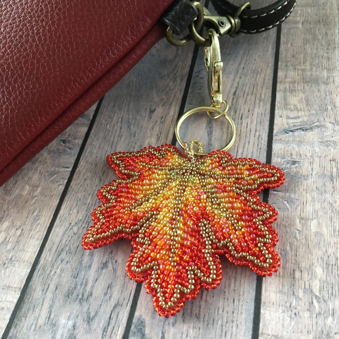 Autumn Leaf Keychain Fall Leaf Purse Charm September October - Etsy UK