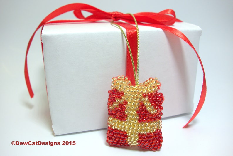 Christmas Present Ornament Hand-beaded Gift Box Hanging - Etsy