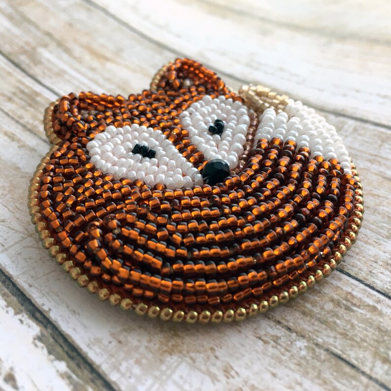 Sleeping Fox Brooch Beaded Fox Pin Cute Birthday Gift Idea - Etsy