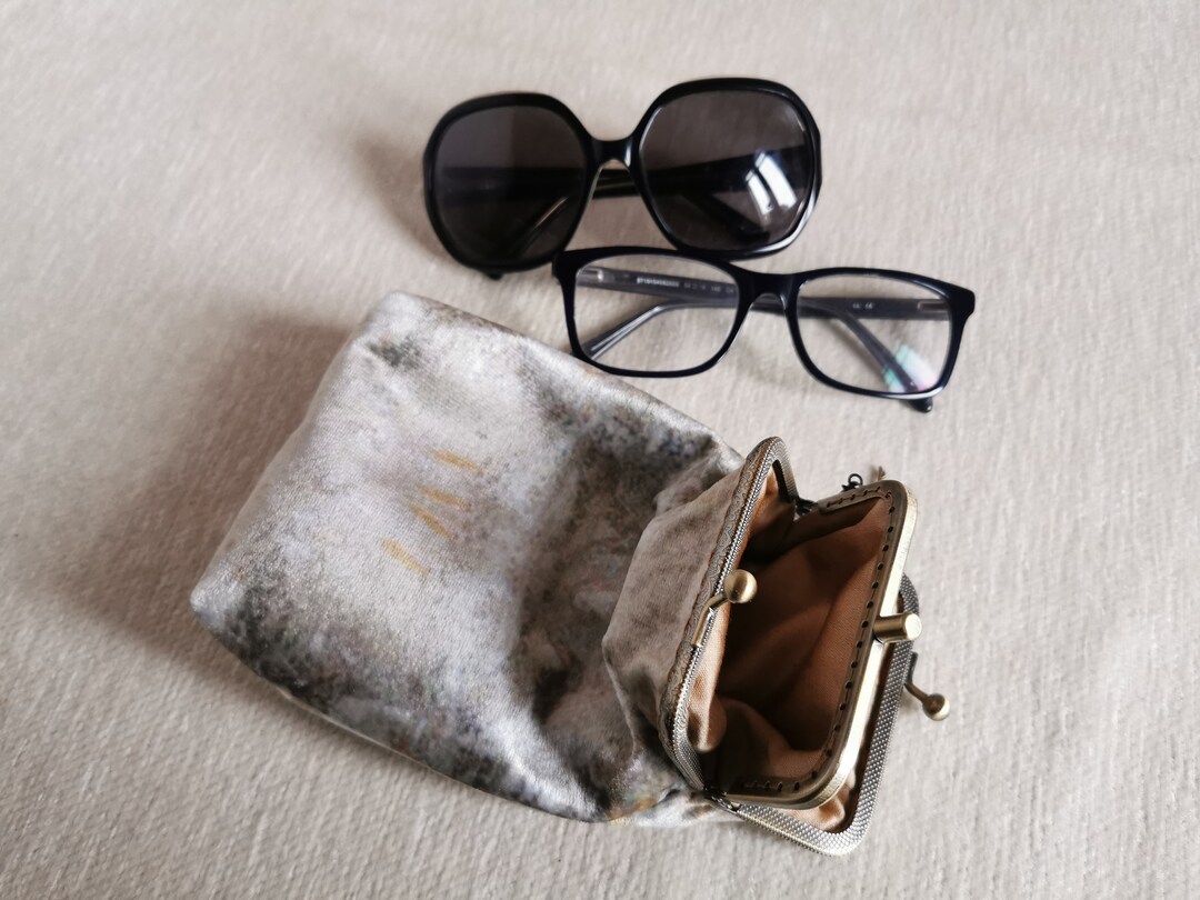 Double Kiss Lock Eyeglass Case, Kisslock Glasses Case Vintage Style ...