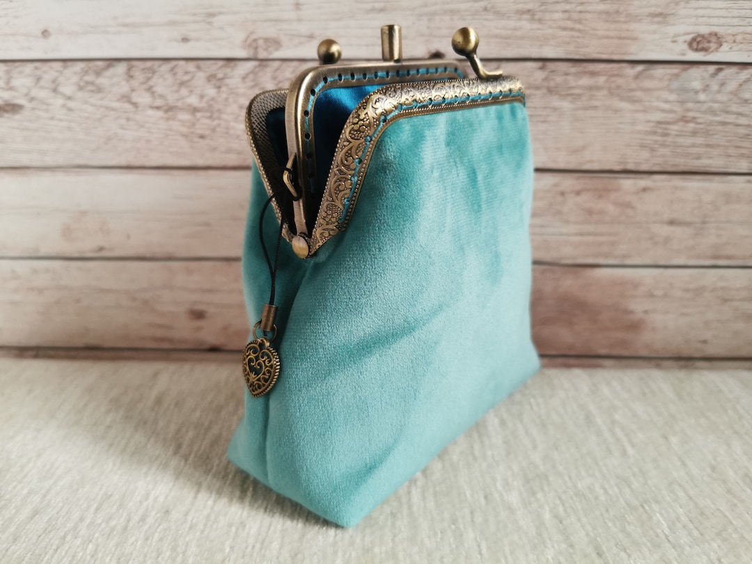 Double Kiss Lock Coin Purse, Vintage Style Coin Purse, Double Pockets ...