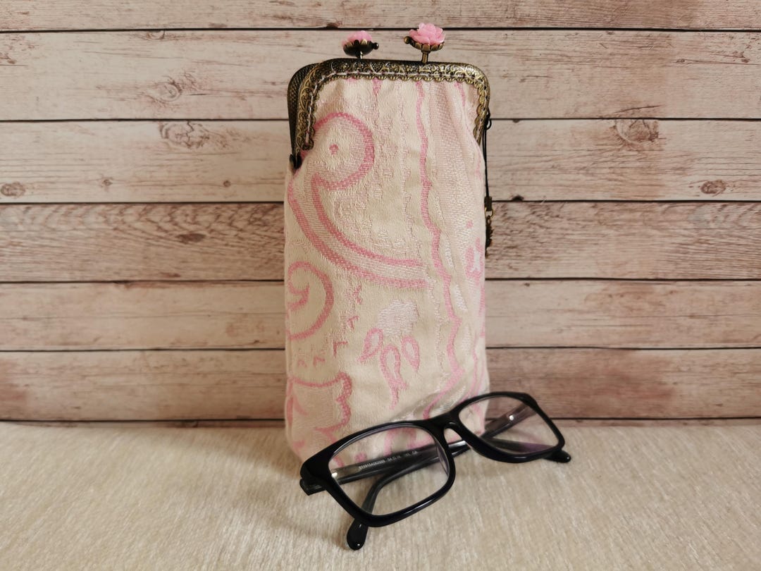 Eyeglass Case, Fabric Eyeglasses Case, Sunglass Protector Box, Kiss ...