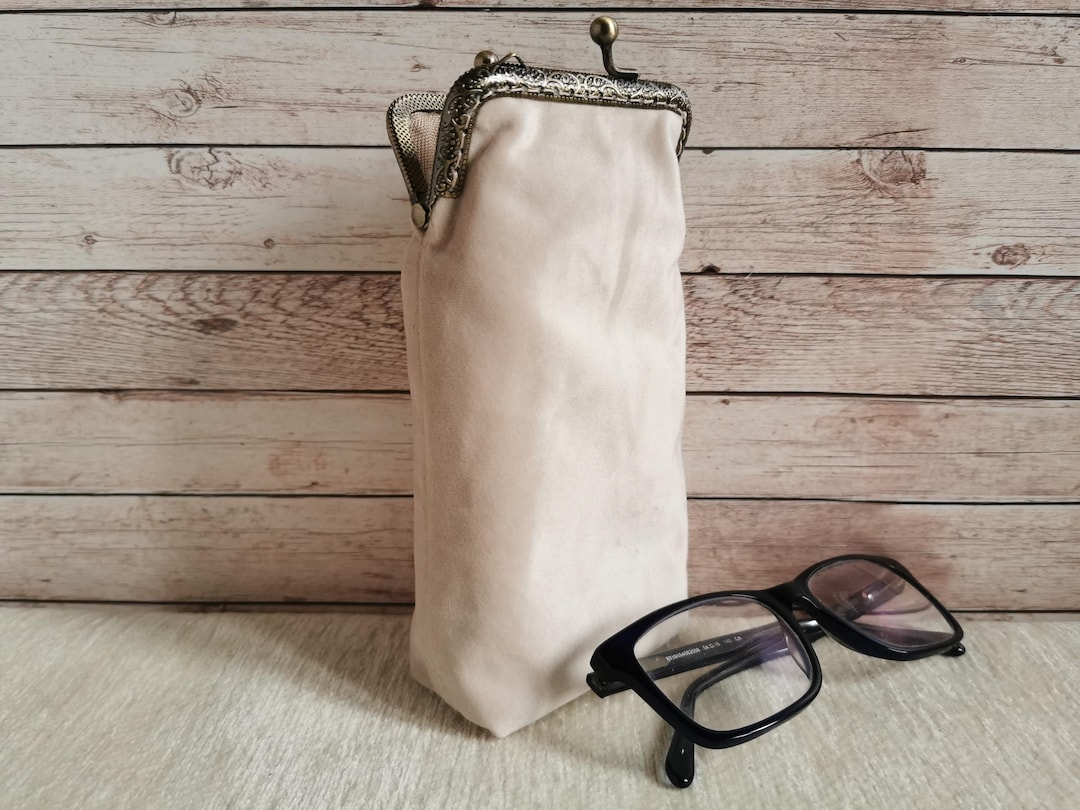 Eyeglass Case, Fabric Sunglass Case, Kiss Clasp Eyeglasses Case, Retro ...