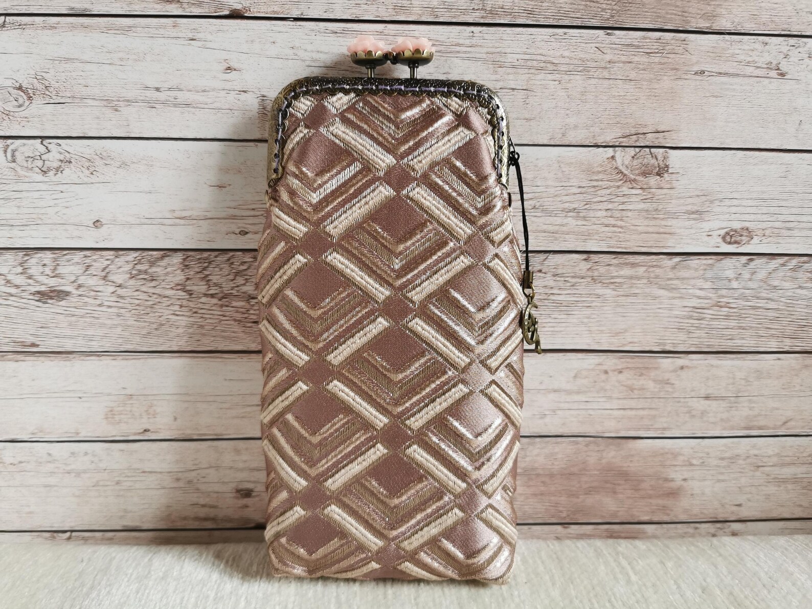 Eyeglass Case, Sunglass Case, Vintage Style Glasses Case, Kiss Clasp ...