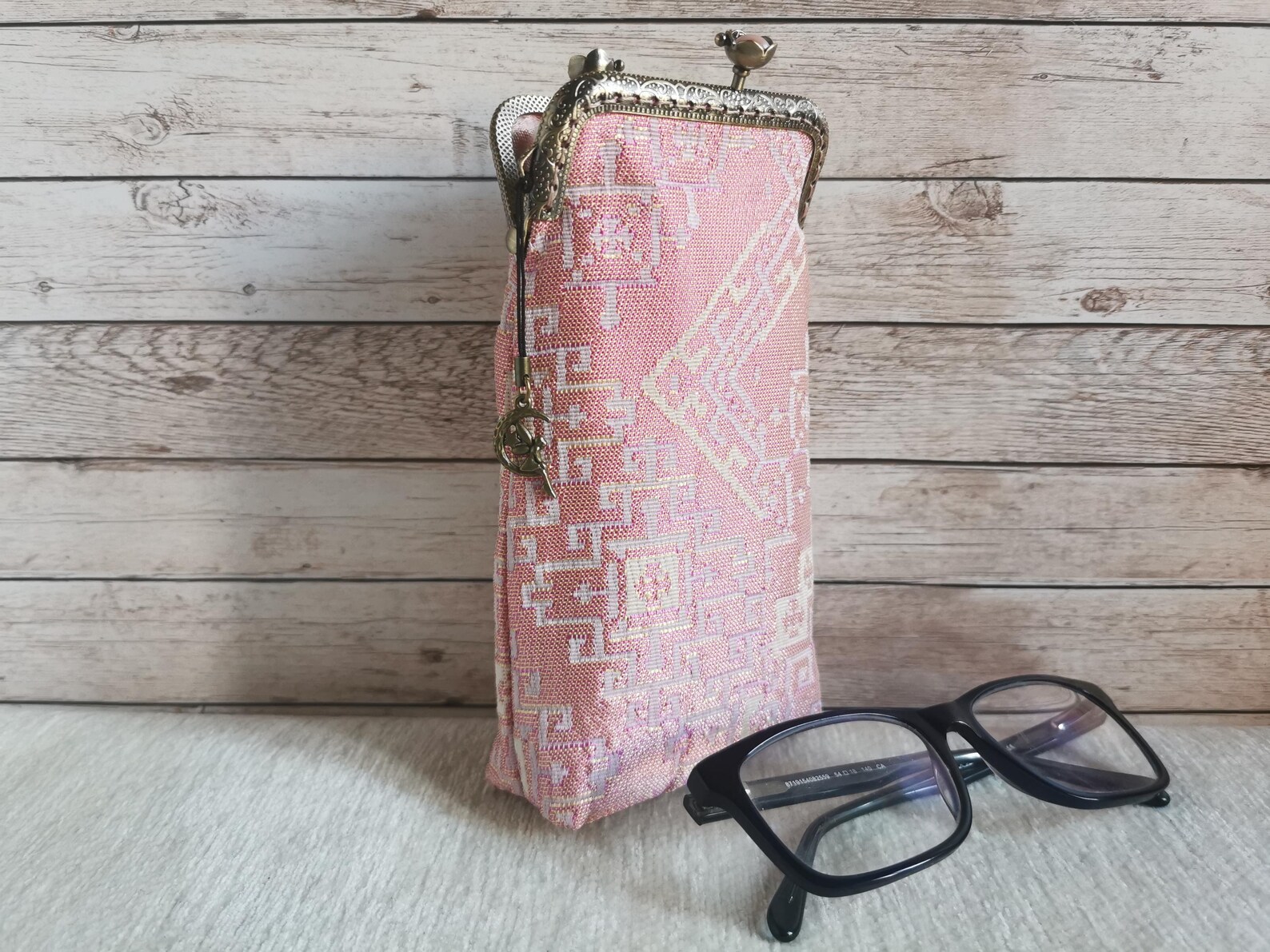 Eyeglass Case, Kiss Lock Sunglass Case, Vintage Eyeglass Pouch, Kiss ...