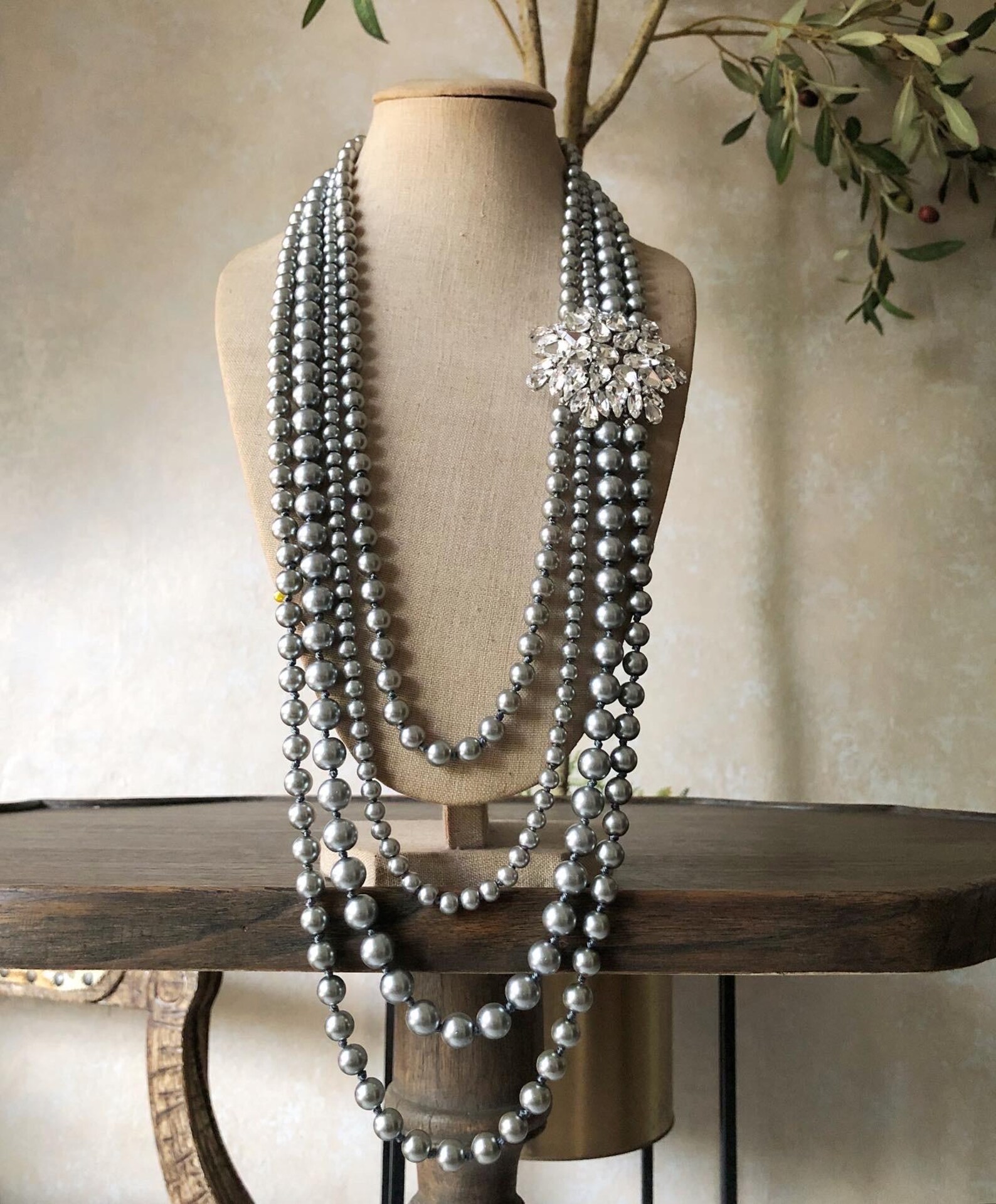 Grey Pearl Shell Layer Necklace With Crystal Brooch – Bridal Glam ...