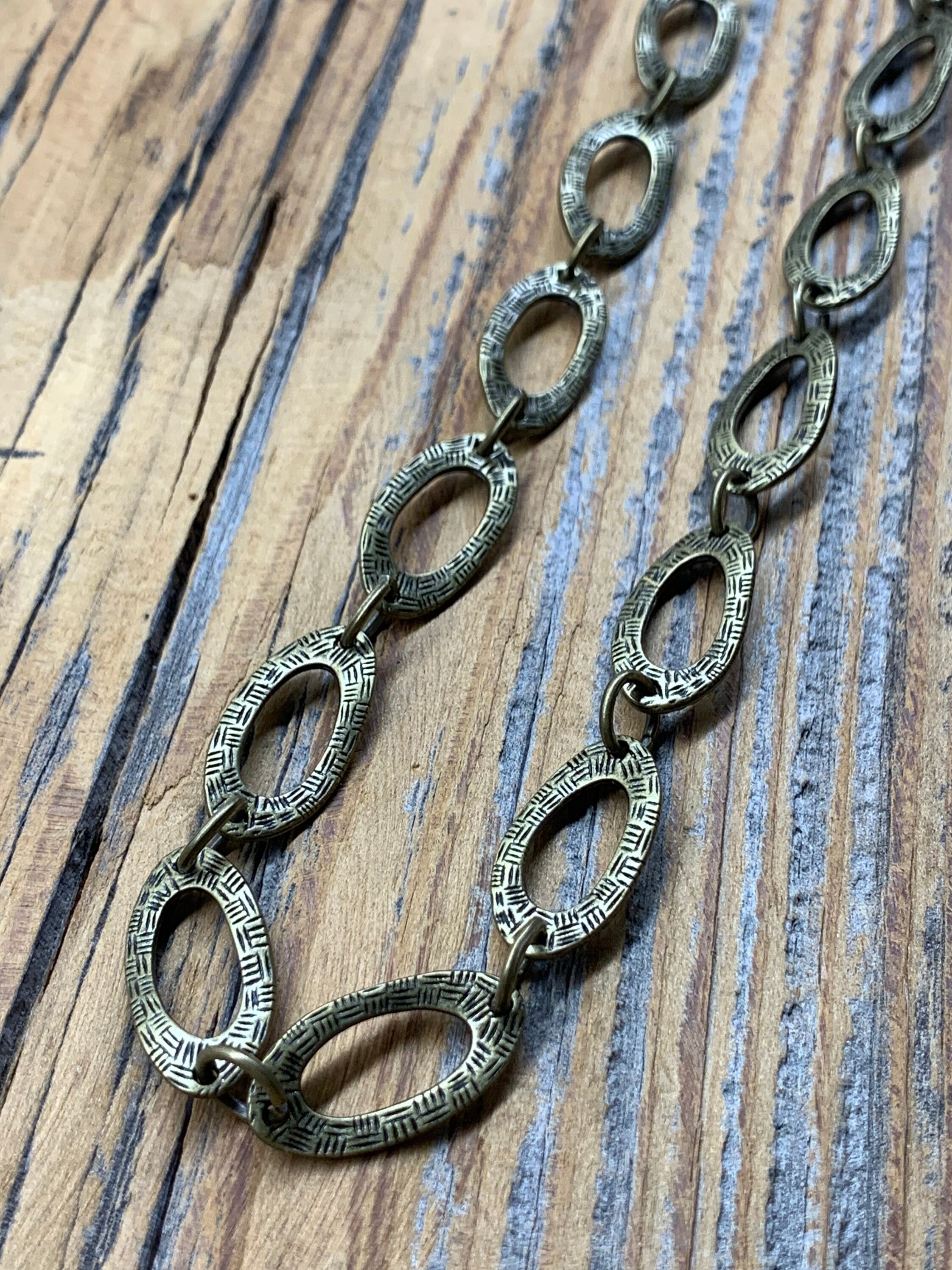 Antique Bronze Tone Textured Chain by the Foot - 12 X 23 Mm - Supplies ...