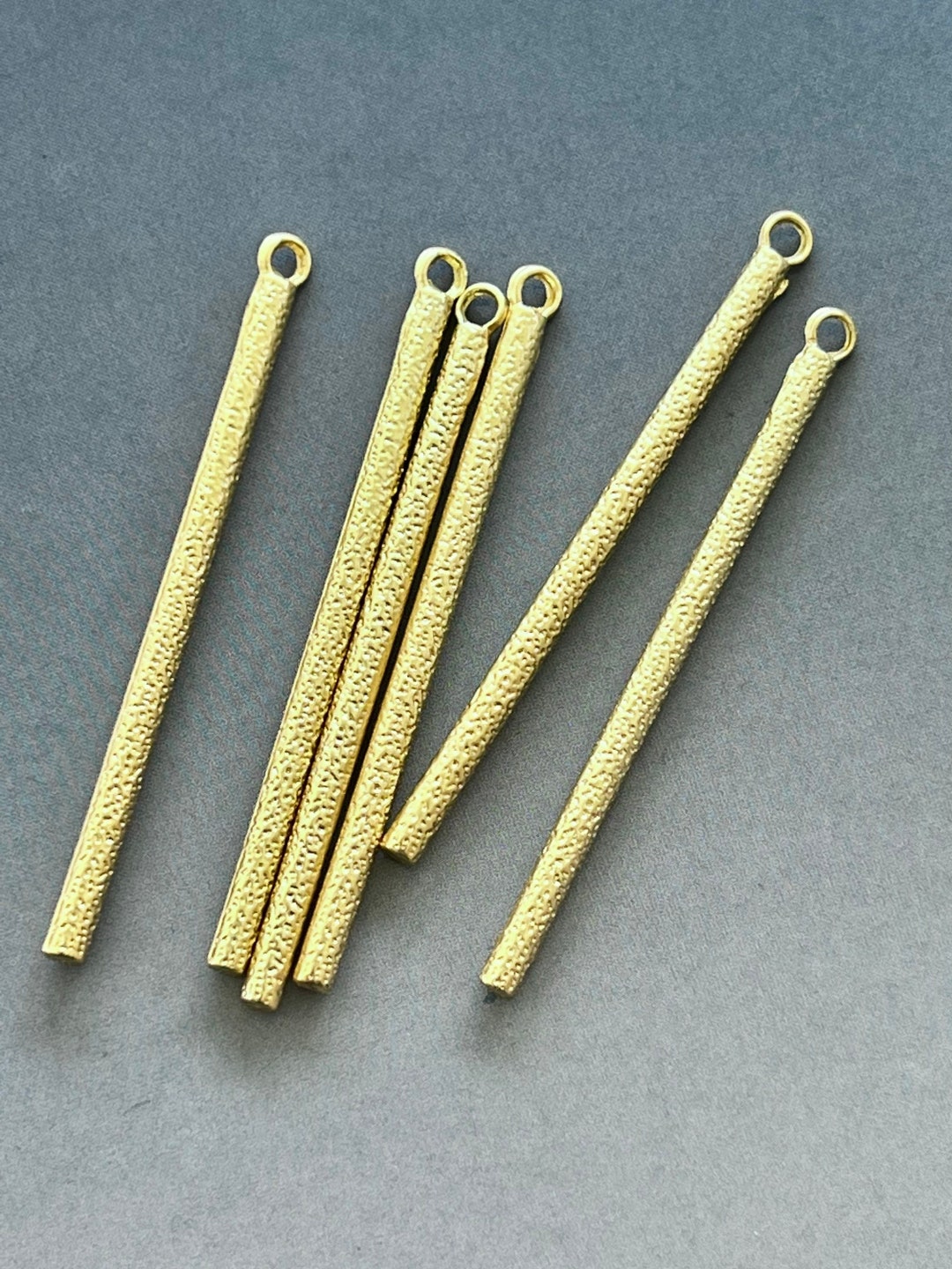 DIY Jewelry - Pitted Gold Round Bar Pendants - Jewelry Findings and ...
