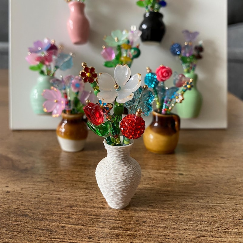 Beaded Flower Magnets - Etsy