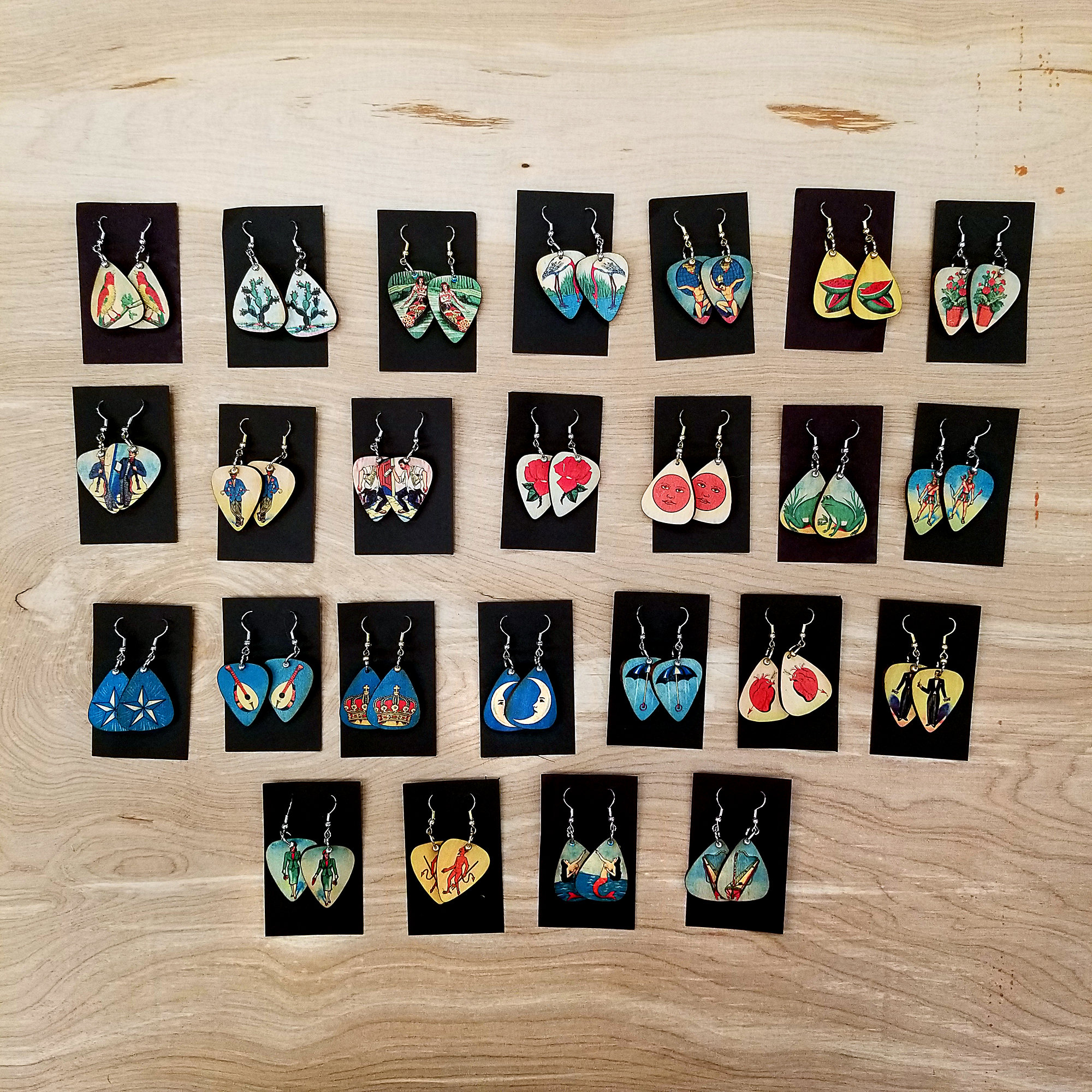 Mandolin El Bandolon Loteria Mexican Bingo Earrings | Etsy