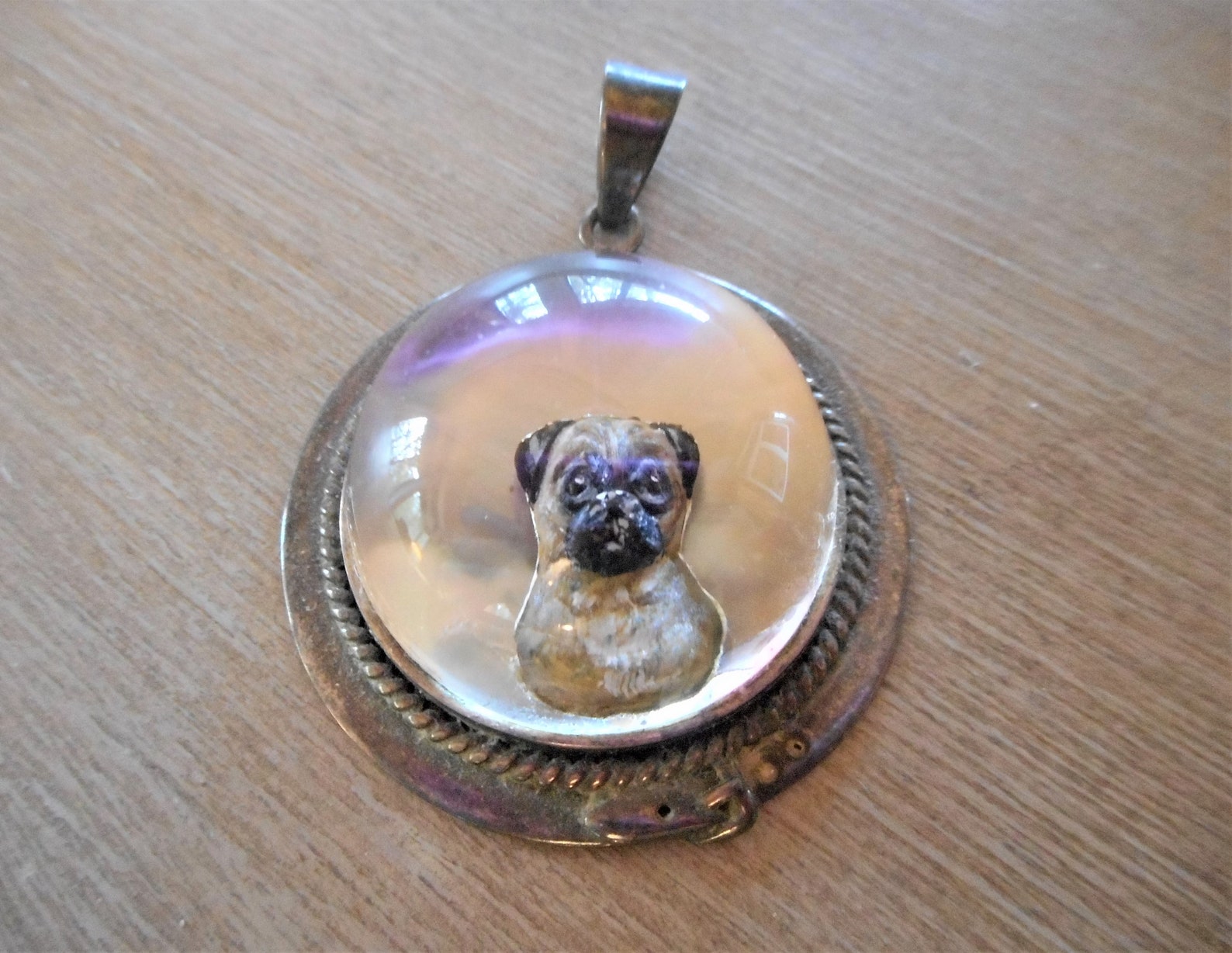 Stunning Reverse Painted Pug Dog Essex Crystal Bubble Pendant Intaglio ...