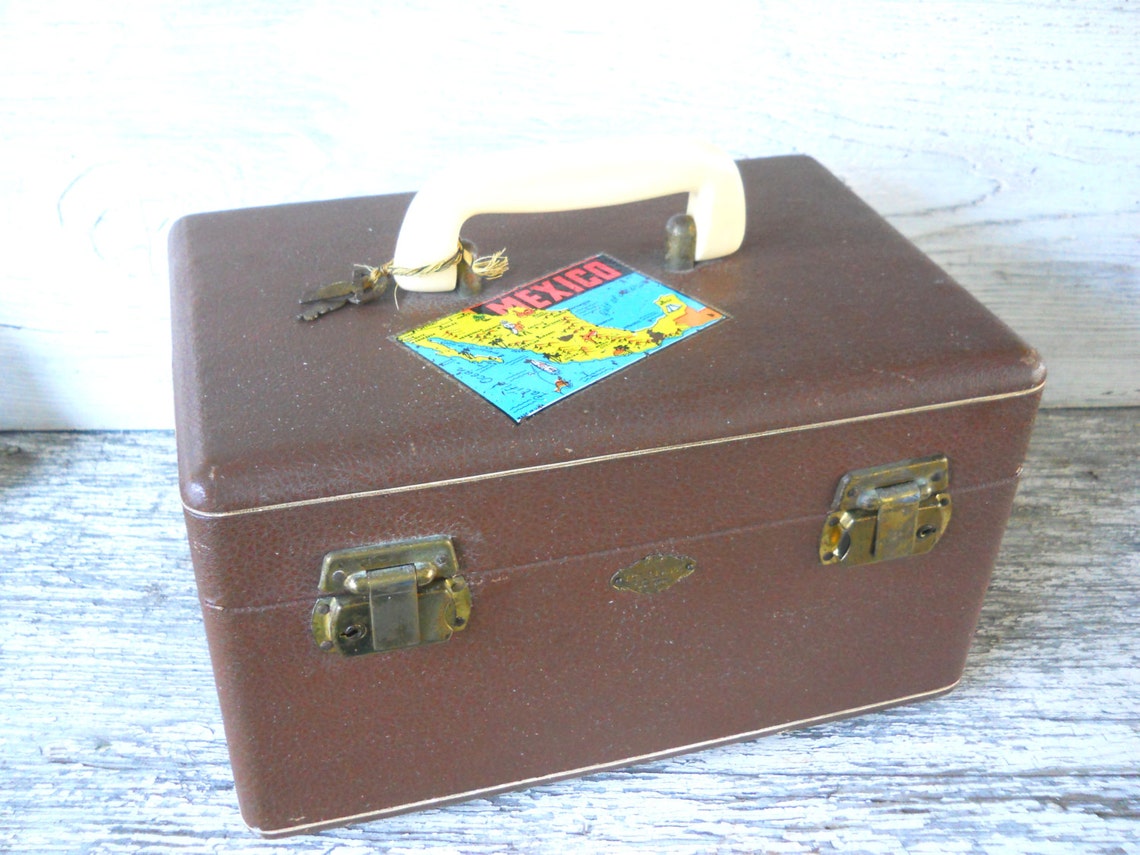 Vintage 1940s Rare Tour Lite Brown Train Case Mid Century Modern Mexico ...