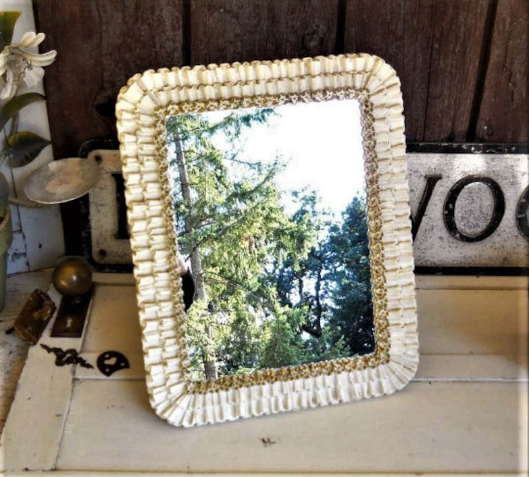 Unusual 1930s Carved Syroco Wood Frame French Country Rare White ...