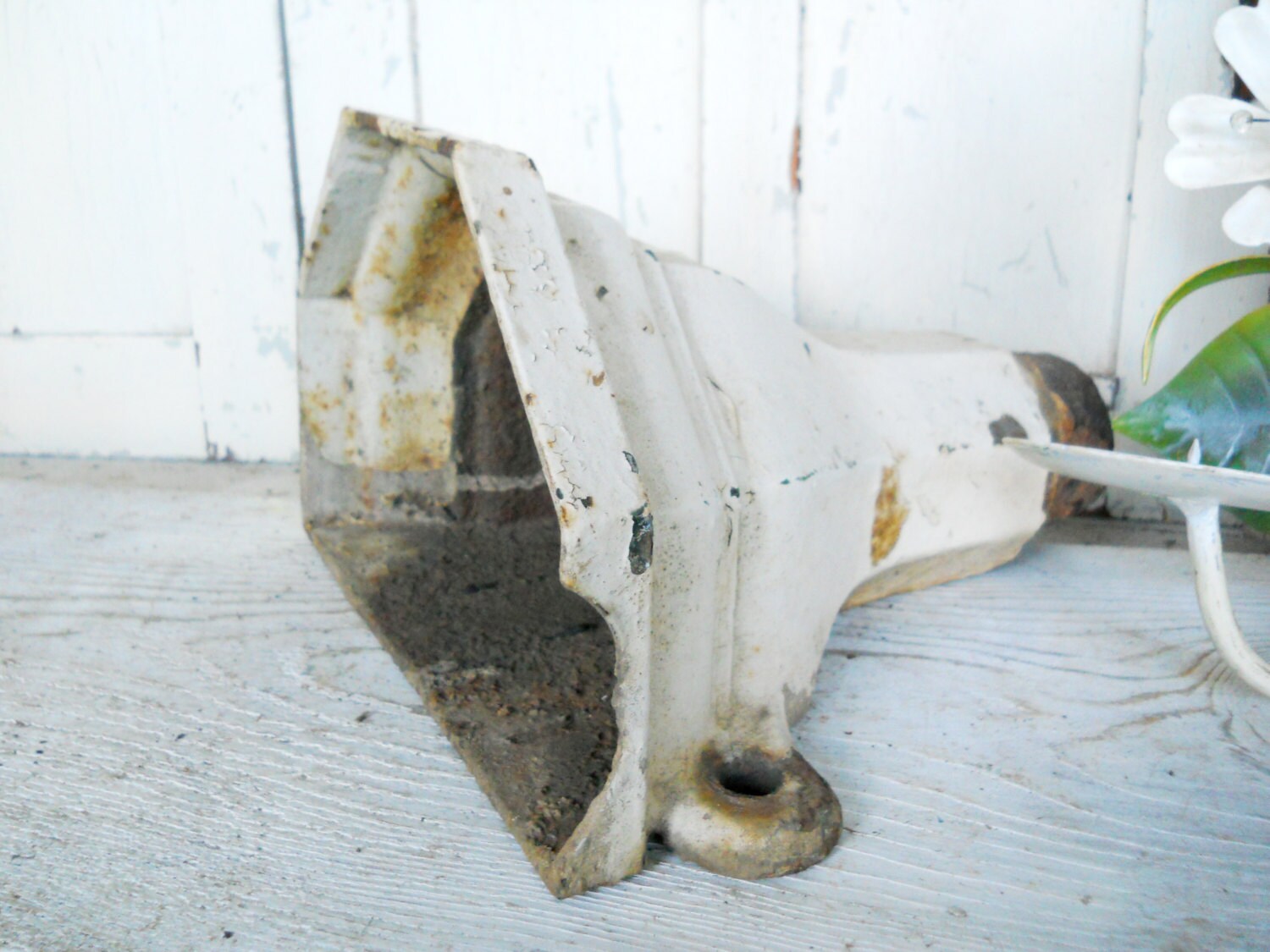 Victorian English Iron Hopper 1800s Rustic Lavobo French Country Water ...