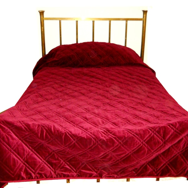 Red Bedspread - Etsy