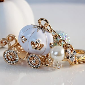 Disney keychain - Etsy