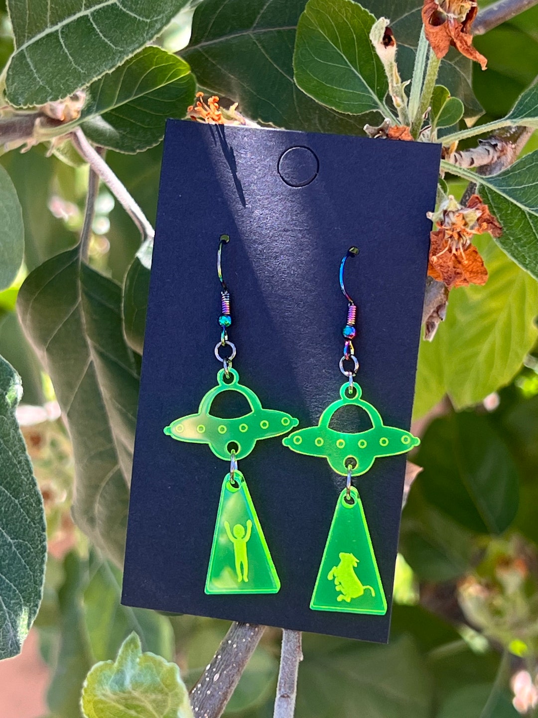 UFO Alien Abduction Earrings With Fluorescent Green Acrylic - Etsy