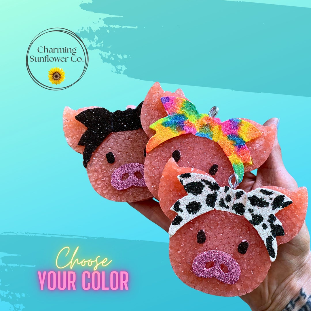 Cute Piggy // Pig Freshie // Farm Animal // Pig With Bow // Air ...